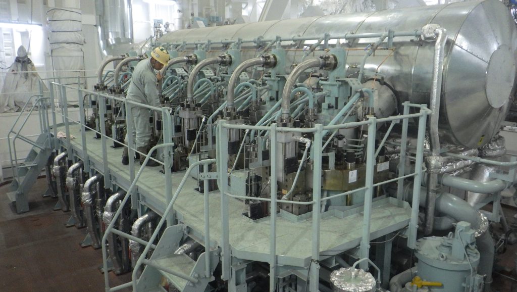 The world’s first MAN B&W S60ME-C10.6 marine diesel engine | Hitachi ...